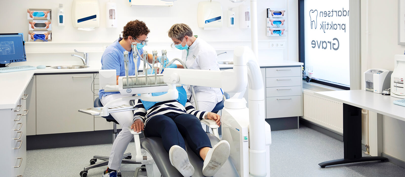 Website voor Tandartsenpraktijk Grave - VONBRINK